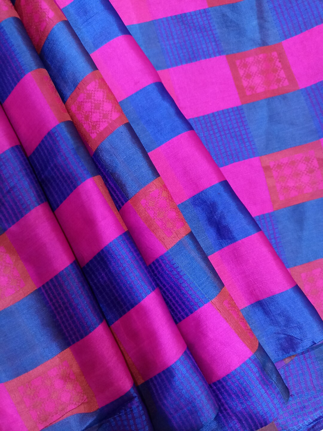 Vintage Seide Sari Frauen tragen 100% reine Südseide Sari Stoff 5 Yard ...