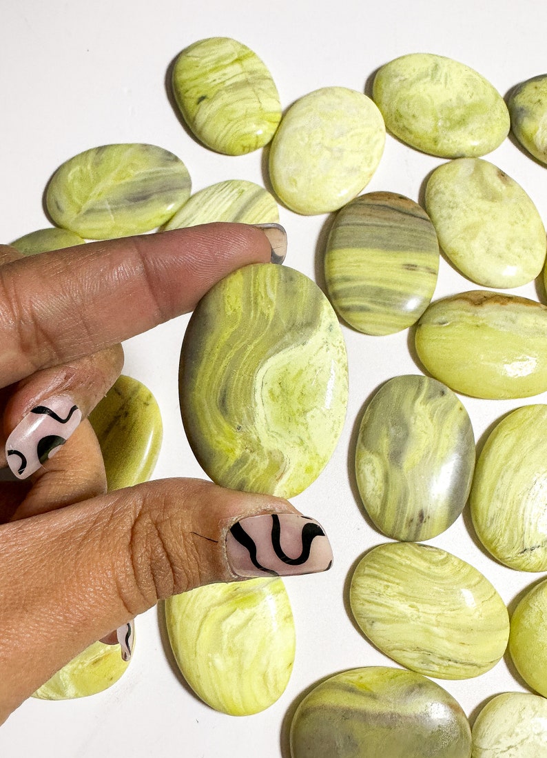 Serpentine Worry Stone: Kundalini Energy, Meditation, Transformation - Etsy
