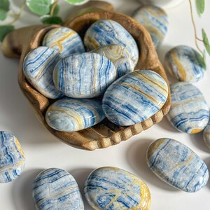 Soothing Blue Scheelite Palm Stones, Stress Relief Stone, Lapis Lace ...