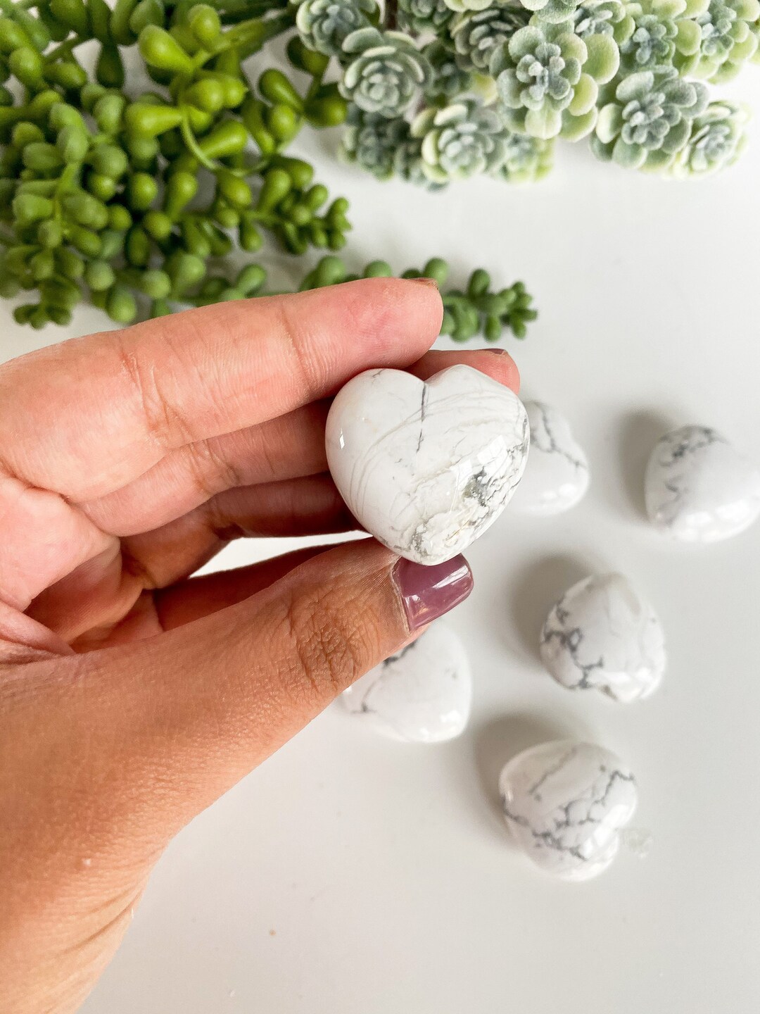 Mini Howlite Hearts, CALMING & FOCUS STONE, Howlite Craved Hearts ...