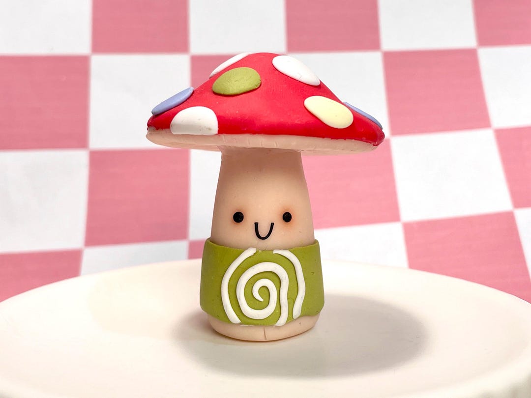 Little Hippie Mushroom Guy - Fugurine Statuette Statue Desk Friend ...