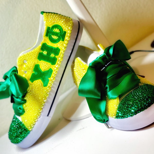 Chi Eta Phi Sorority Gifts - 60+ Gift Ideas for 2024