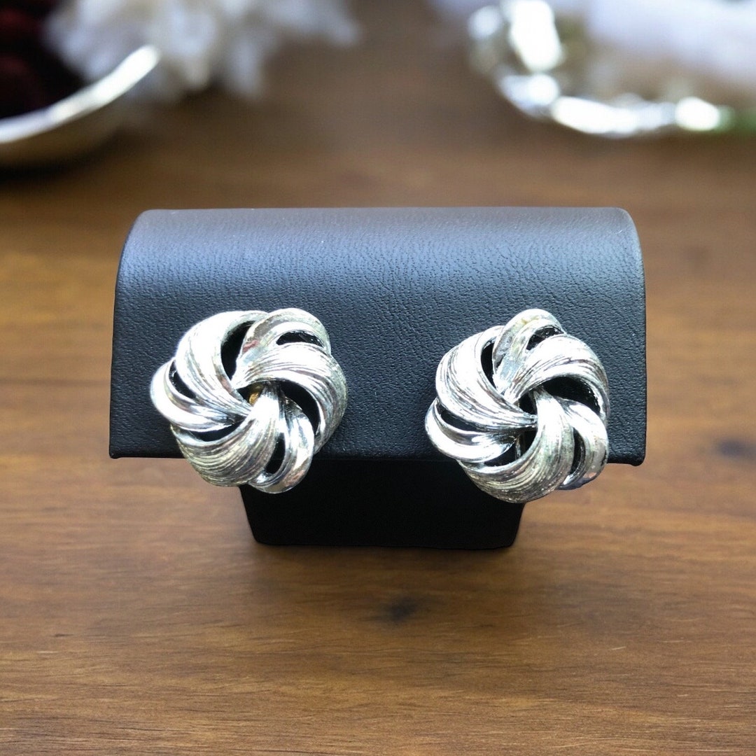 Vintage Lisner Silver Earrings, 1960s Mid Century Screw Back Earrings ...