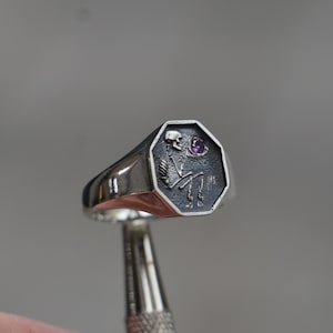 Amethyst Halloween Dead Man's Ring, Skeleton İn the Grave, Amethyst Men ...