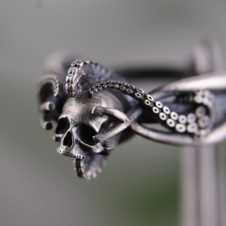 Sterling Silver Octopus Skull Ring: Gothic Kraken Tentacle Jewelry - Etsy