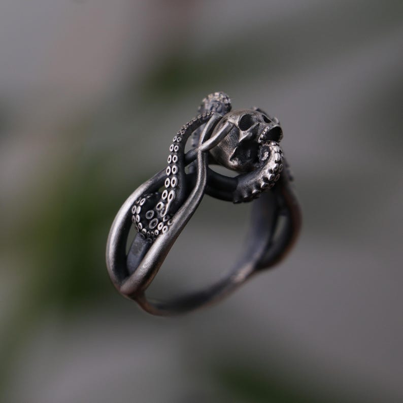 Sterling Silver Octopus Skull Ring: Gothic Kraken Tentacle Jewelry - Etsy