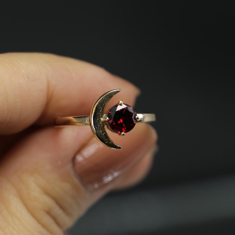Garnet Moon Ring Moon Minimalist Jewelry Unique Ring - Etsy