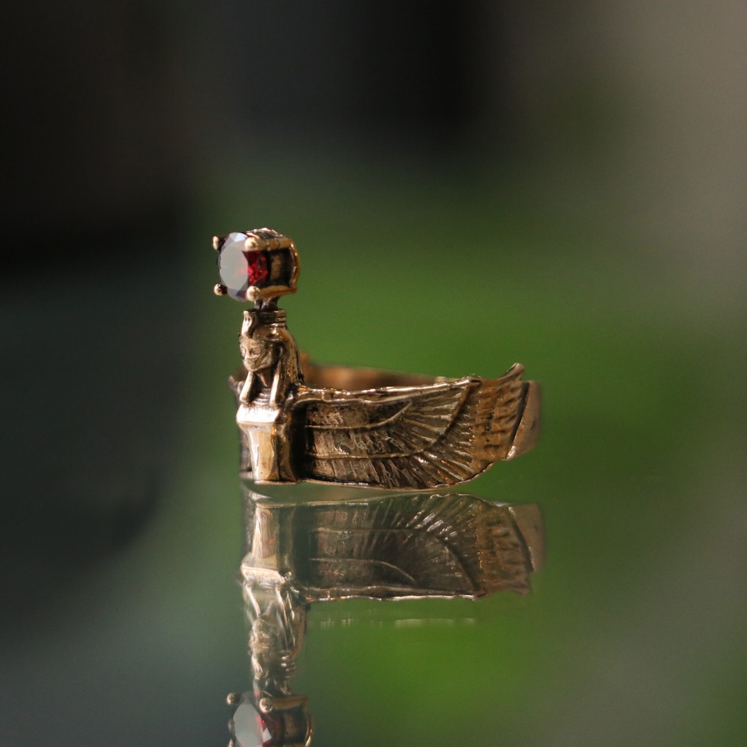 Isis Ring 925K Sterling Silver Egyptian Goddess Isis Band - Etsy