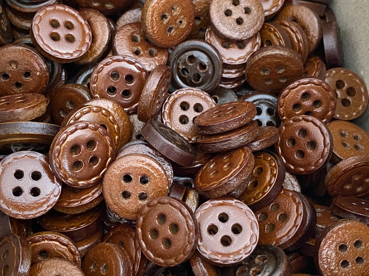 50 botones ópticos de cuero 4hole 16 x 4 mm Art280706 camel | Etsy