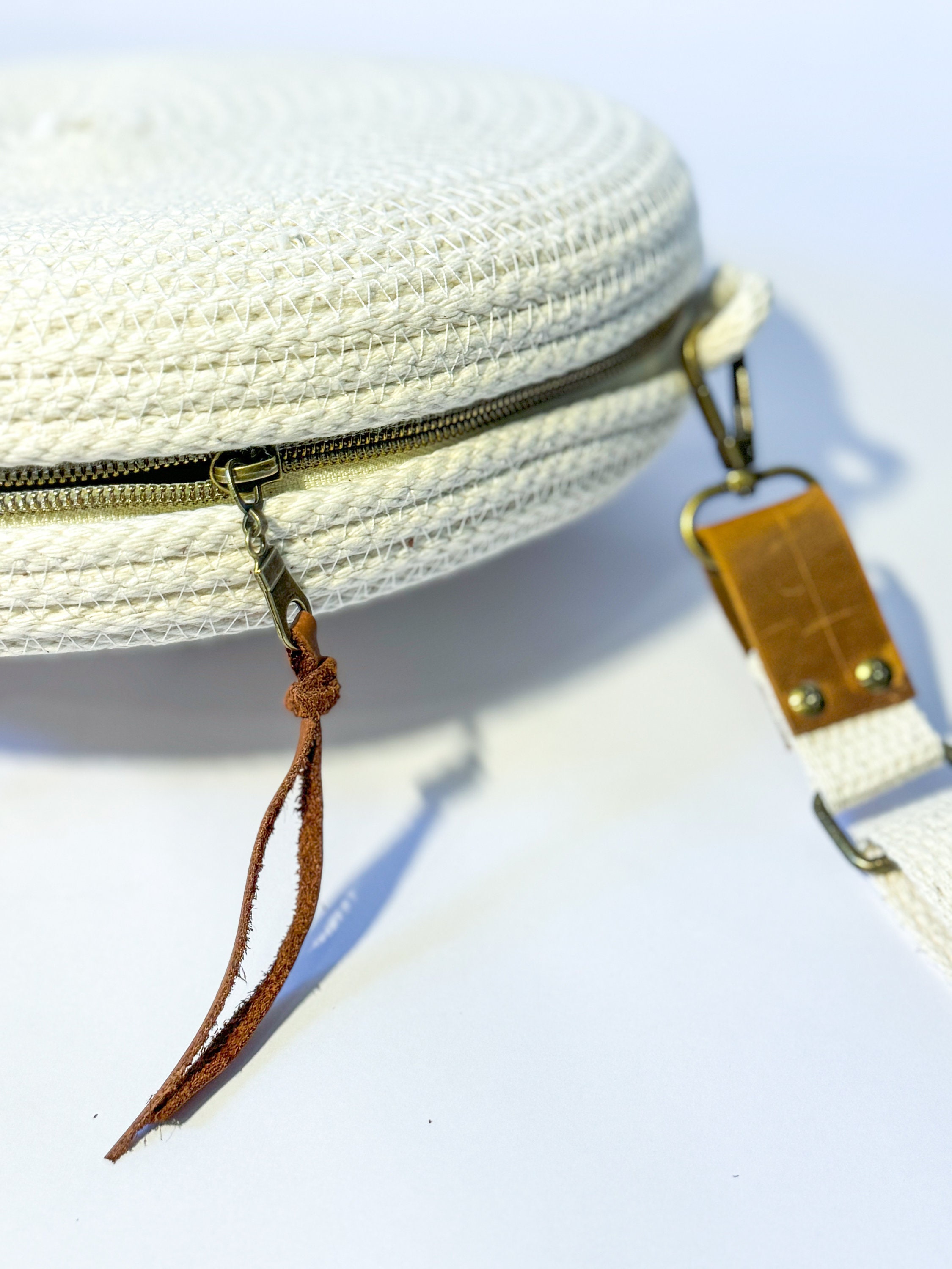 Round Bag, Crossbody Tote, Circle Bag, Circle Tote, Shoulder Bags ...