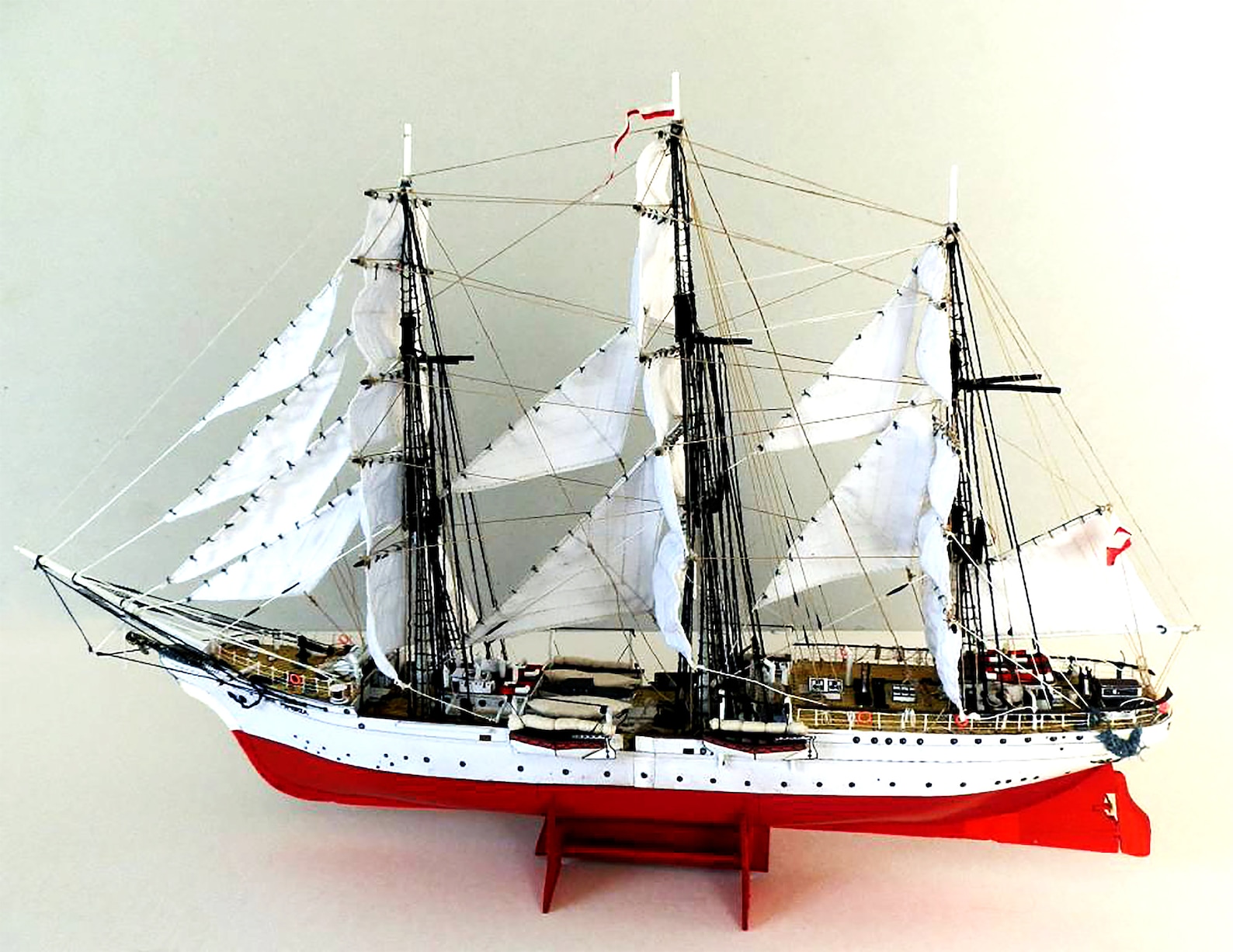 Model Ship Kit Paper Model Ships Papercraft 3d Ship Paper Model Plans ...
