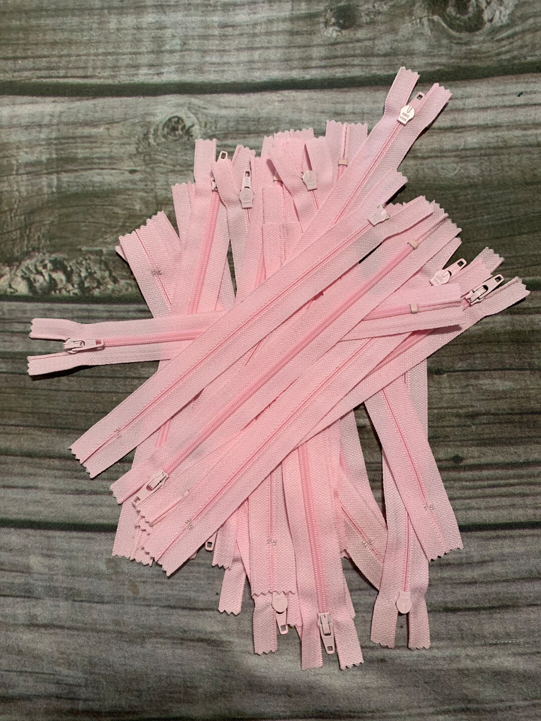 Pink 7” or 17.7cm Zipper | YKK 25 | Nylon Zipper | Closed Ended ...