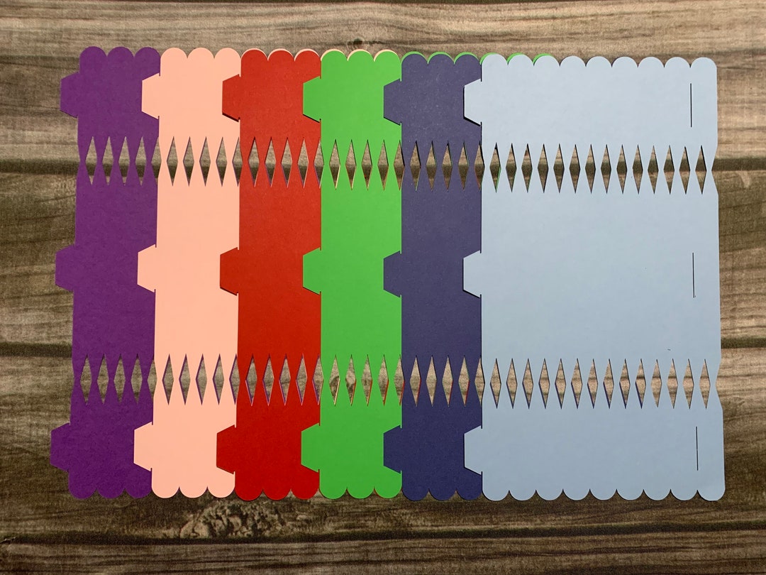 Bulk Colour Crackers | Green, Blue, Purple, Red and Pink | Assortment ...