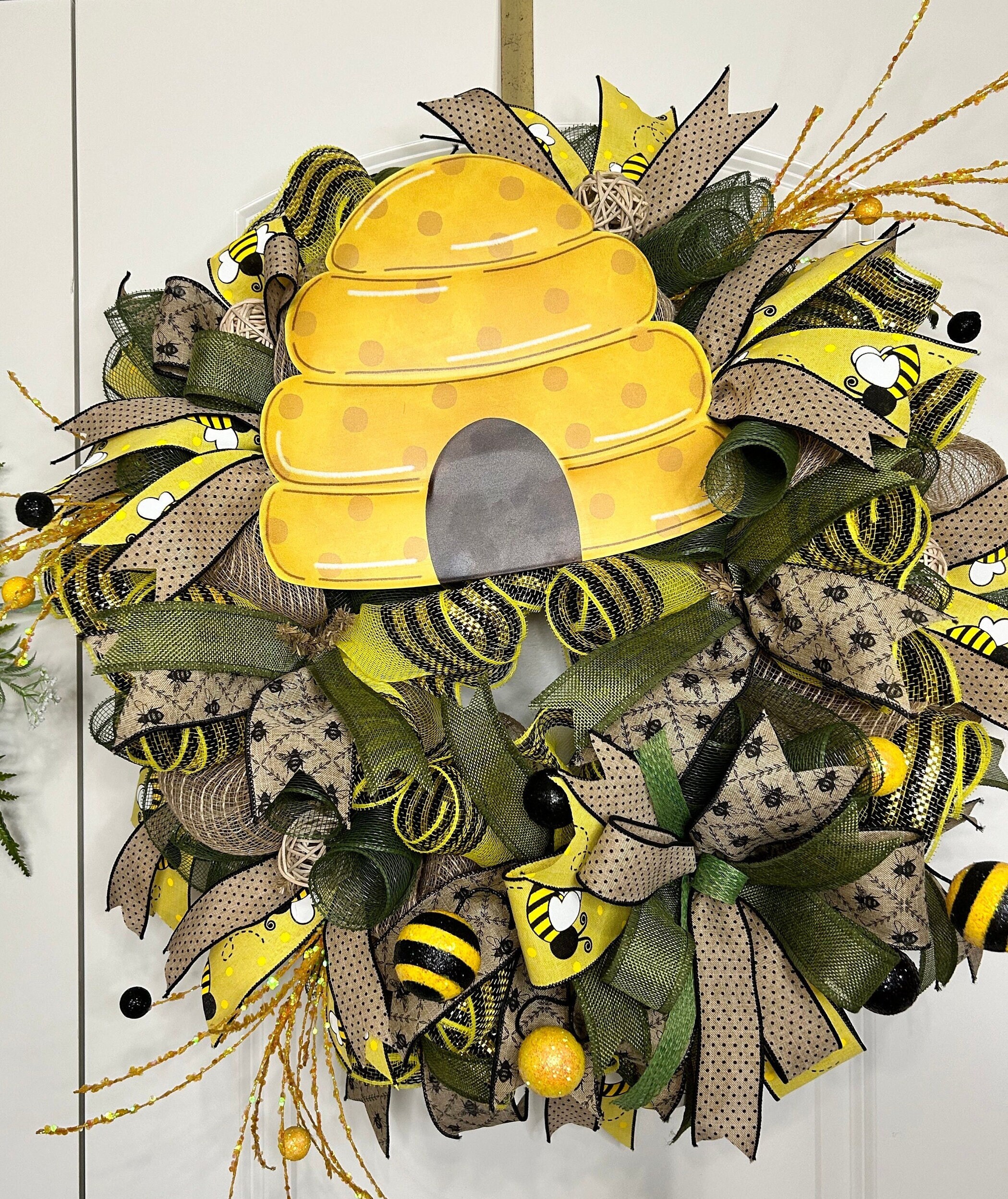 Beehive Front Door Wreath, Bee Deco Mesh Wreath, Round Front Door Decor ...