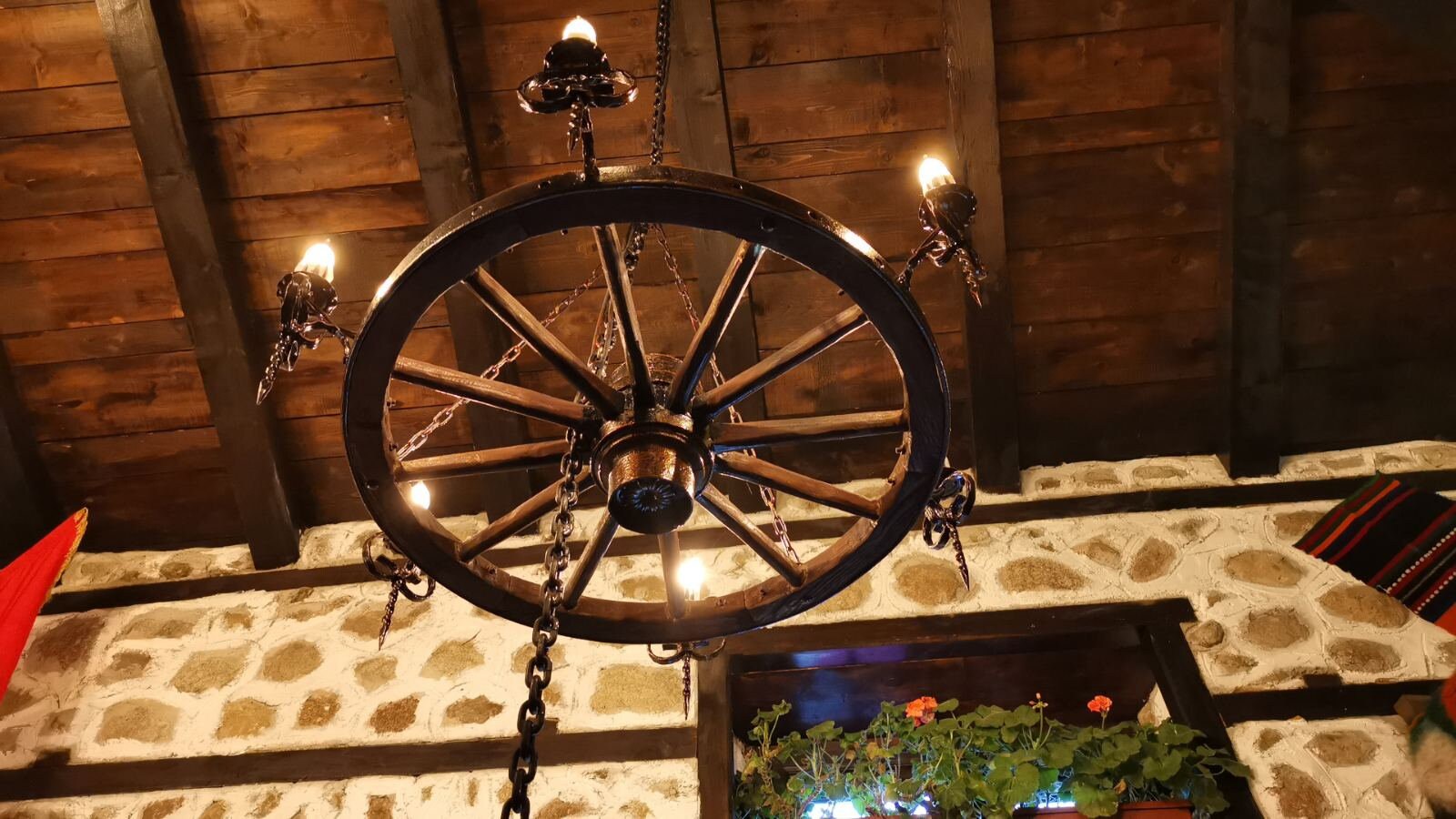 Wrought Iron Ceiling Light Wagon Wheel Chandelier Rustic Lighting ...