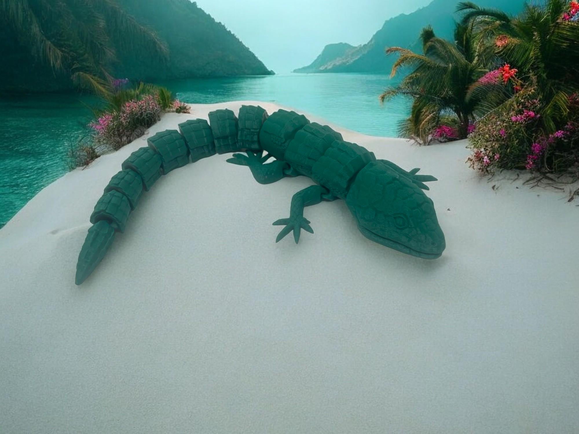 Flexible 3D Printed Articulated Lizard Toy, Home Decor, Educational ...