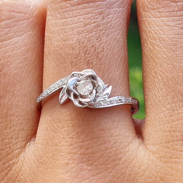 Flower Engagement Ring - Etsy