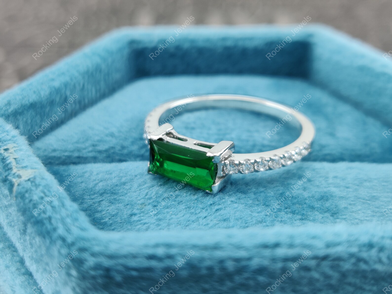 East West Baguette Cut Ring Horizontal Emerald Gemstone Ring - Etsy
