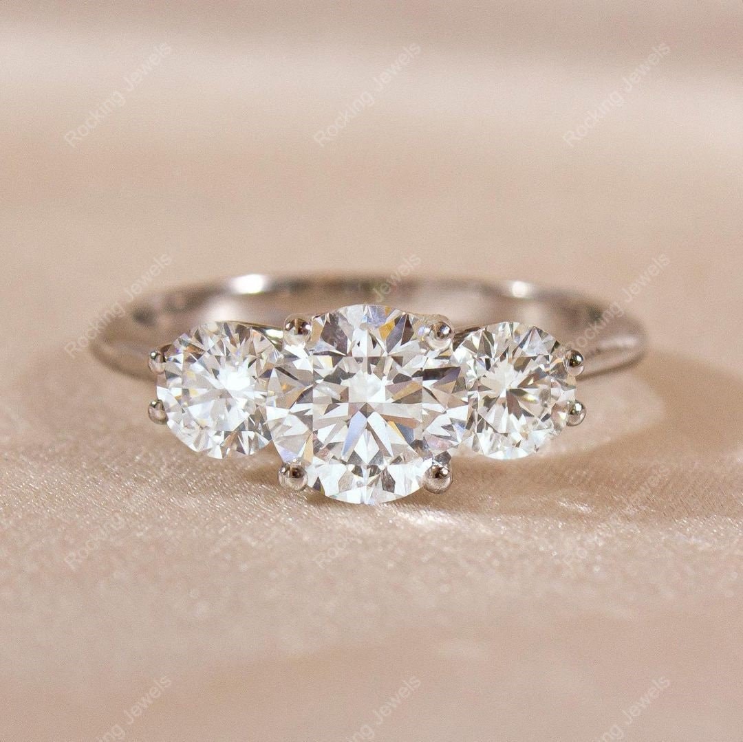 Tulip Setting Round Cut Engagement Ring, Three Stone Moissanite Ring ...