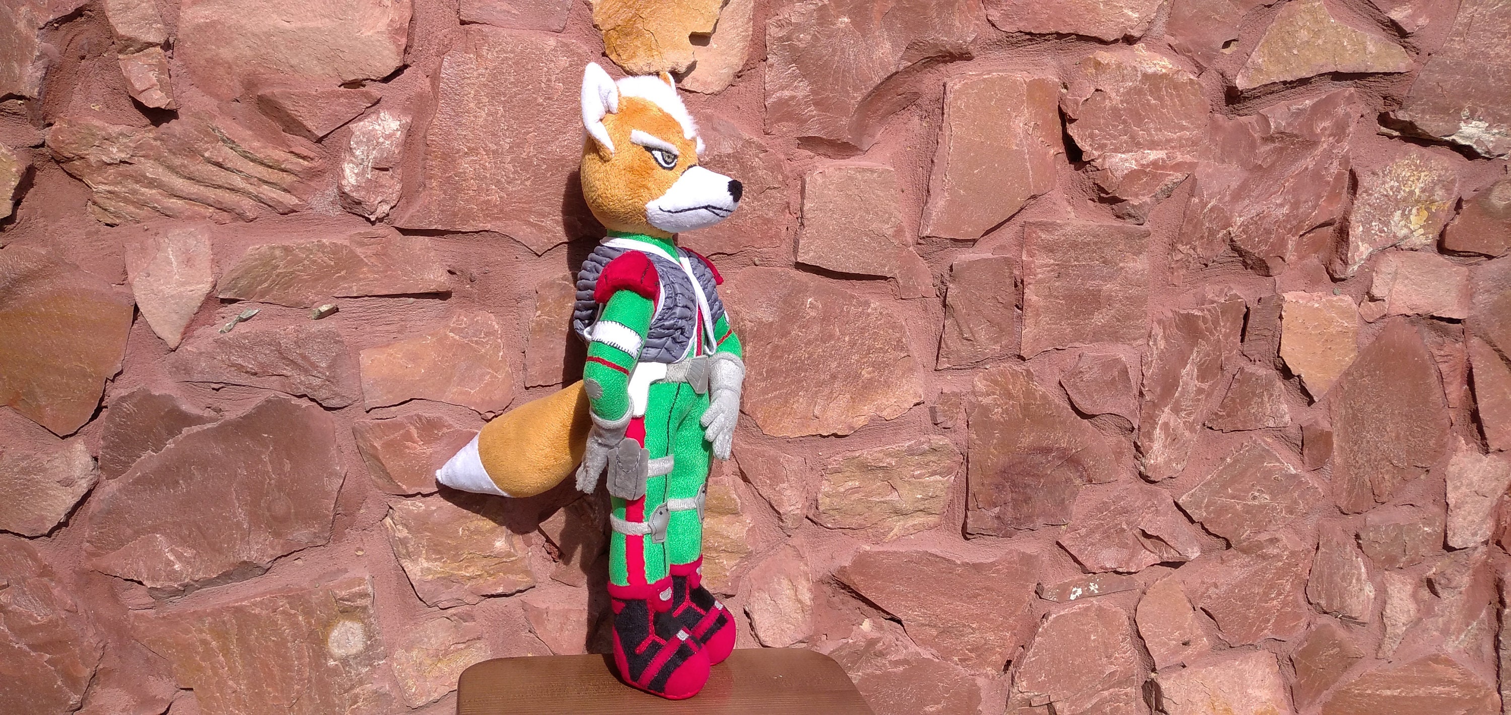 Fox. A plush toy inspired by Fox McCloud from the Star Fox - Etsy España