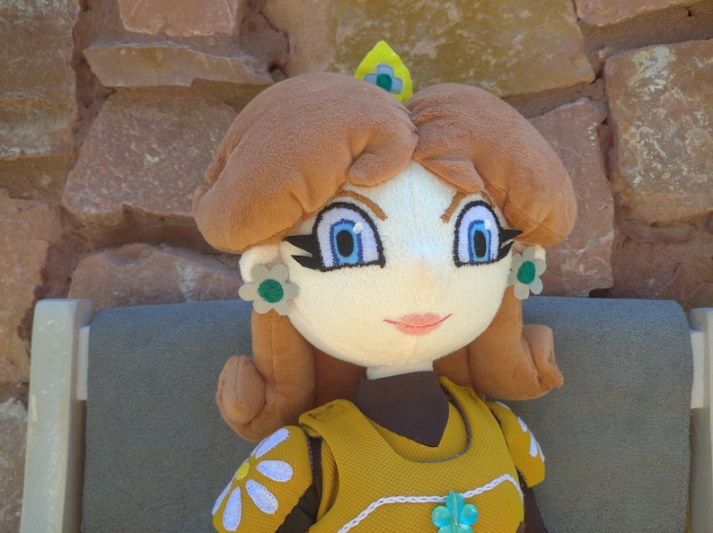 Custom Plush Inspired by Princess Daisy From Mario. - Etsy Canada