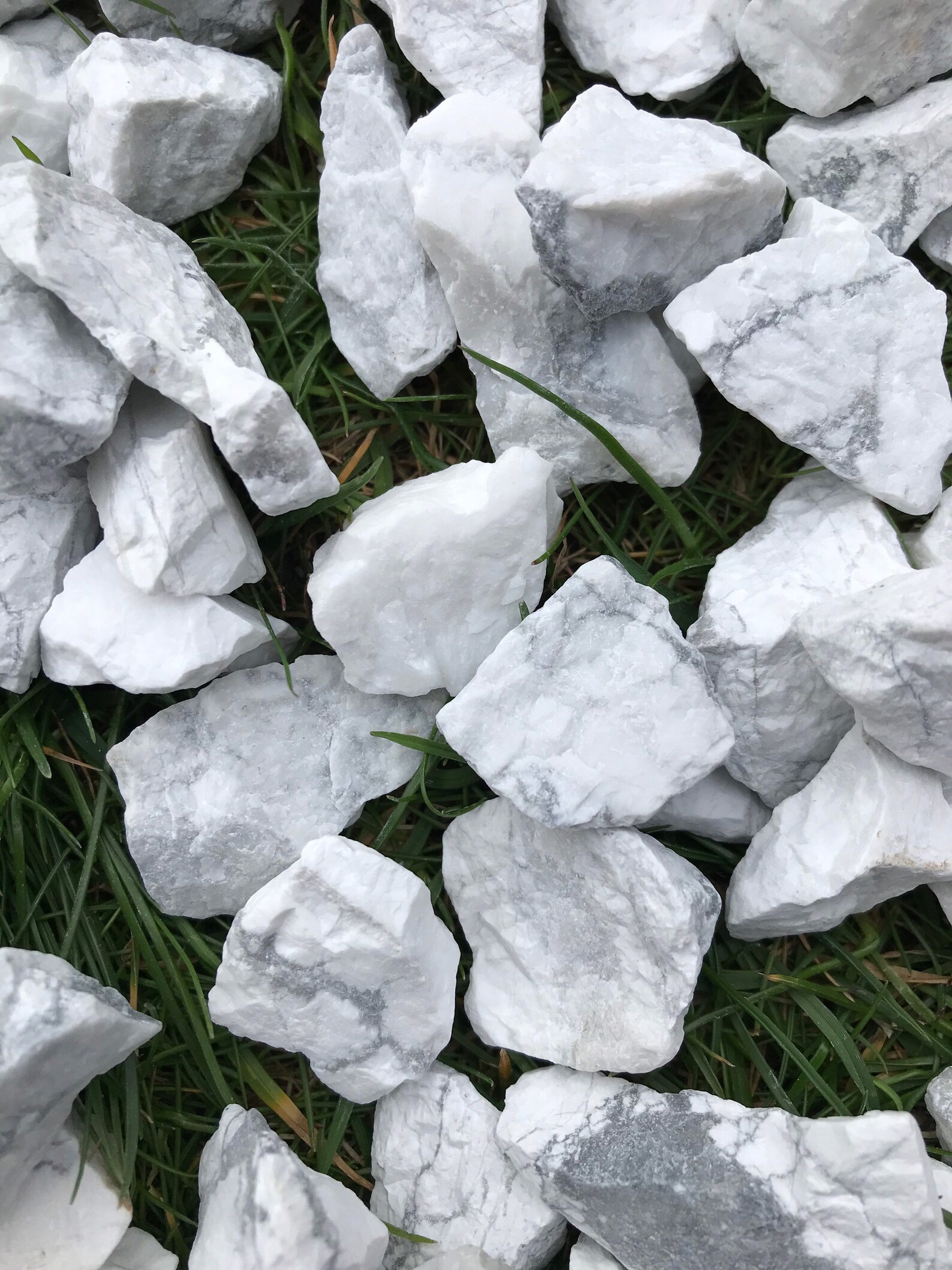 Magnesite Raw Crystal White Magnesite Piece for | Etsy