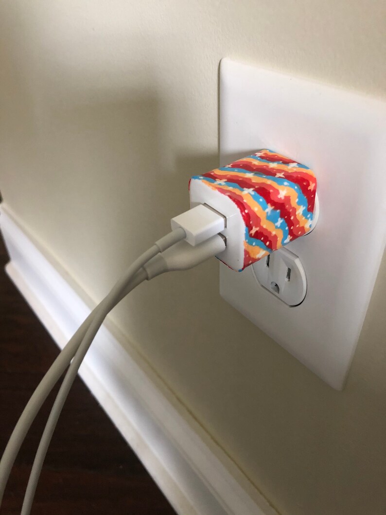 Painted Charger - Retro Pattern - Etsy