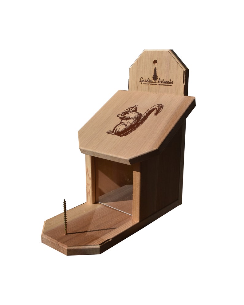 Squirrel Munch Nut Box With Corn Cob Holder - Etsy