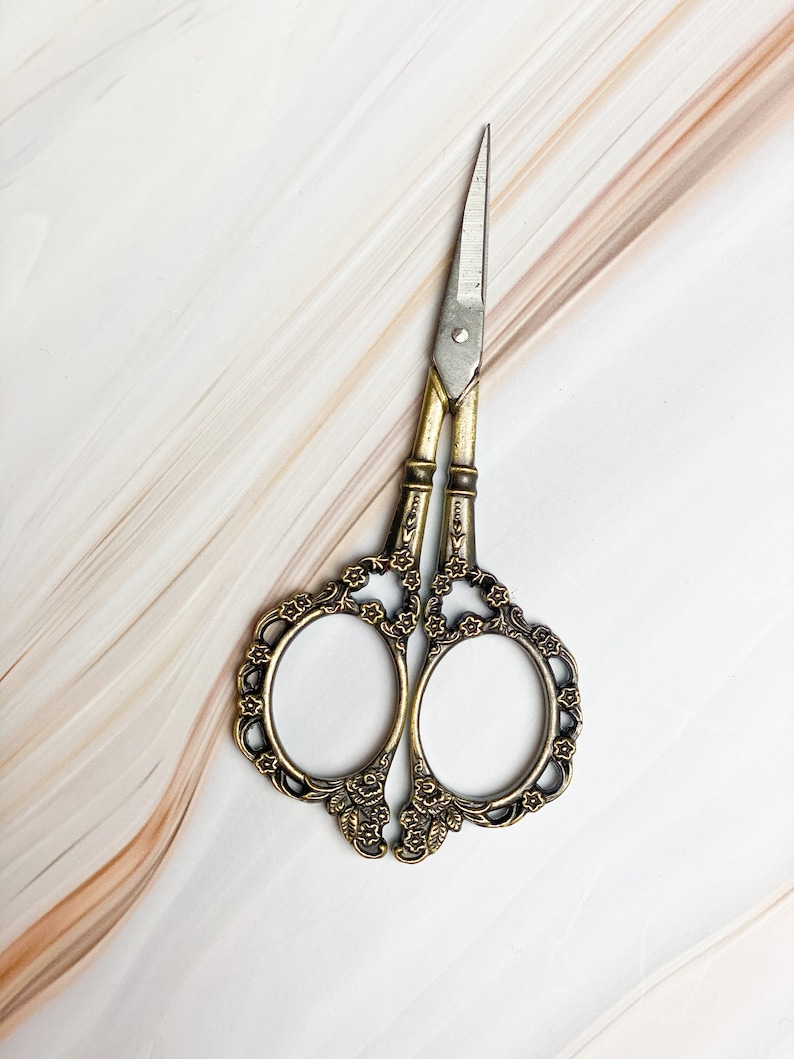 Floral Embroidery Scissors Vintage Style Scissors Vintage - Etsy