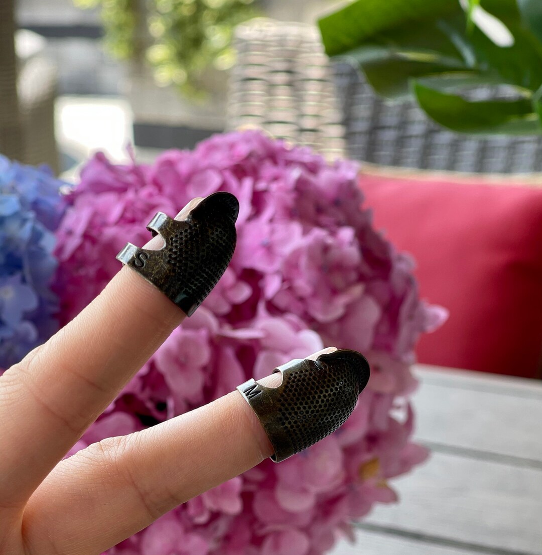 Metal Sewing Thimble Finger Protector: Retro Handwork Sewing Tool - Etsy
