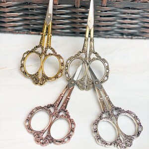 Floral Embroidery Scissors: Vintage Style Yarn Scissors - Etsy