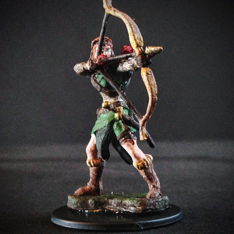 Human Ranger | Hand Painted Dungeons and Dragons Miniature - Etsy