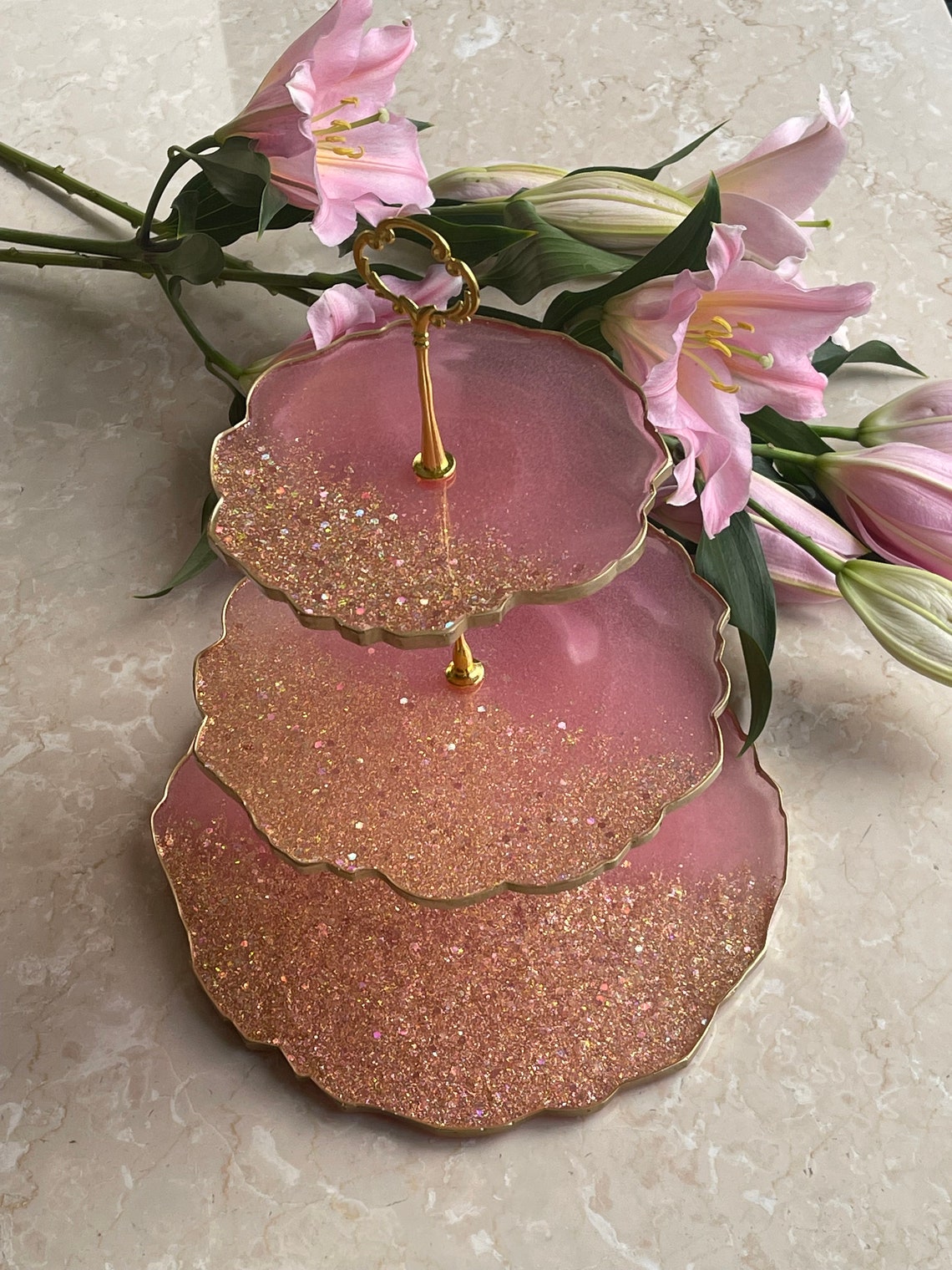 Super Glam Geode Style 3 Tier Cake Stand Resin Made - Etsy