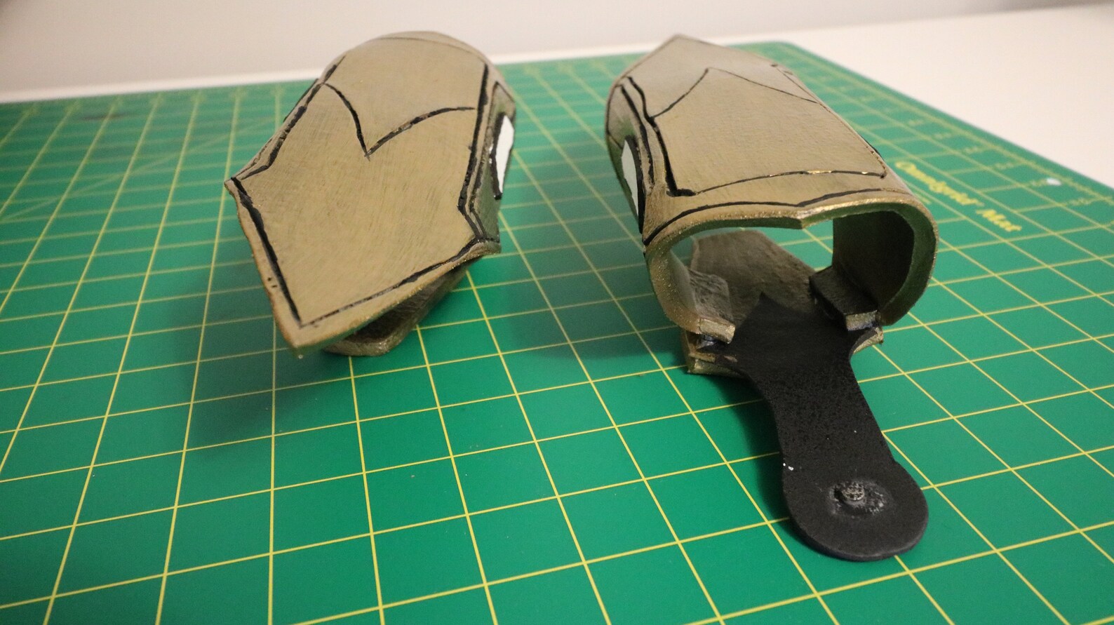 Iron Spider Webshooters TEMPLATE, Spiderman Costume Props, Cosplay ...