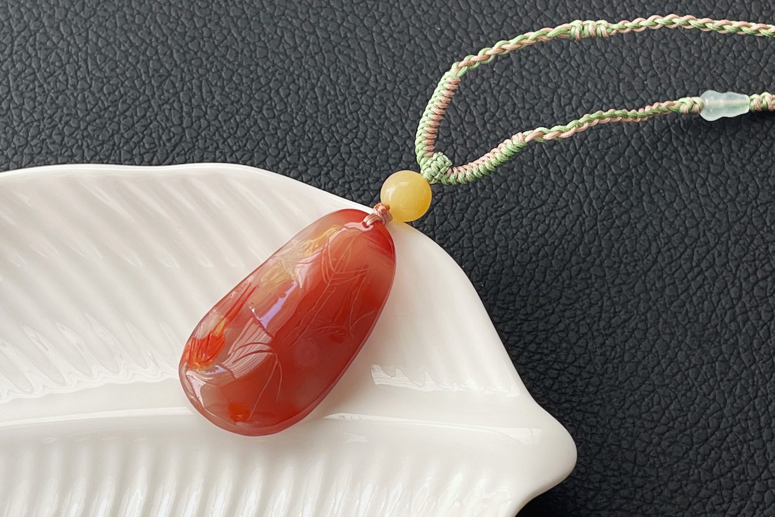 Natural Nanhong South Red Agate Hand Carved Nine Tailed Fox Pendant ...