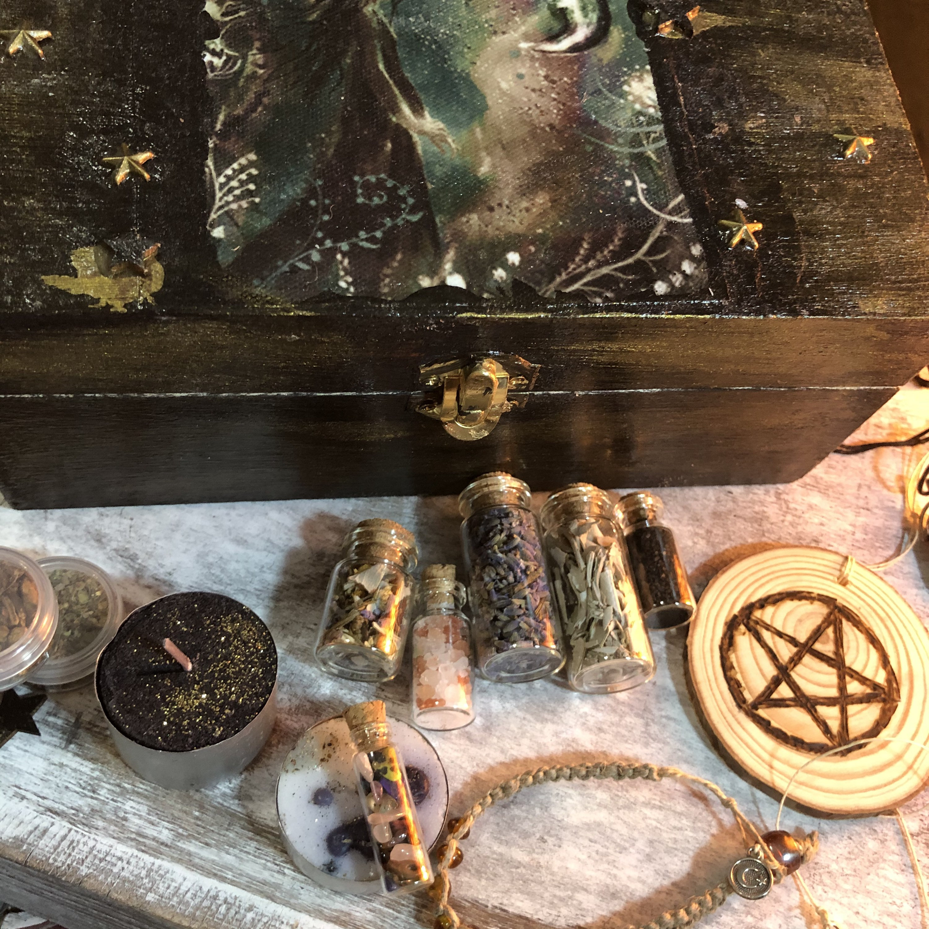 Witchcraft spell bags / witch gift sale / Victorian | Etsy