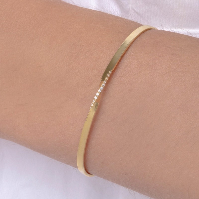 Mobius Bangle - Etsy