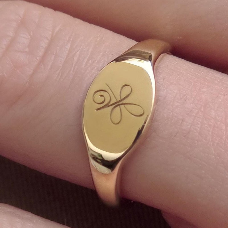 Solid Gold Signet Ring Women - Etsy