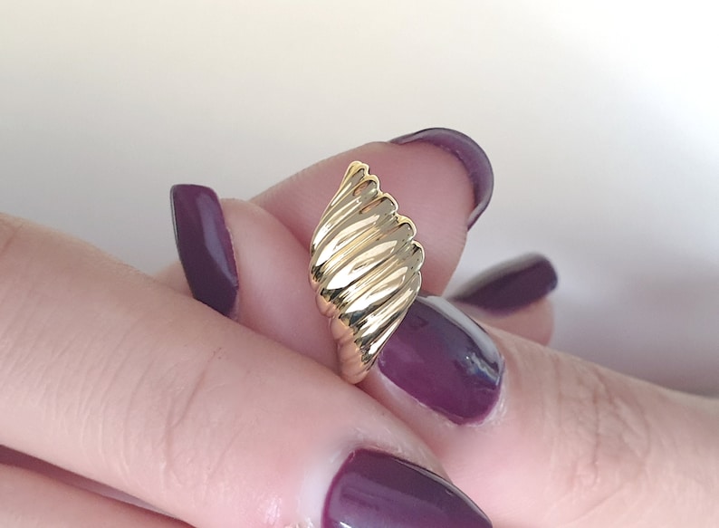 Chunky Croissant Ring in Solid Gold Solid Gold Twisted Bubble | Etsy