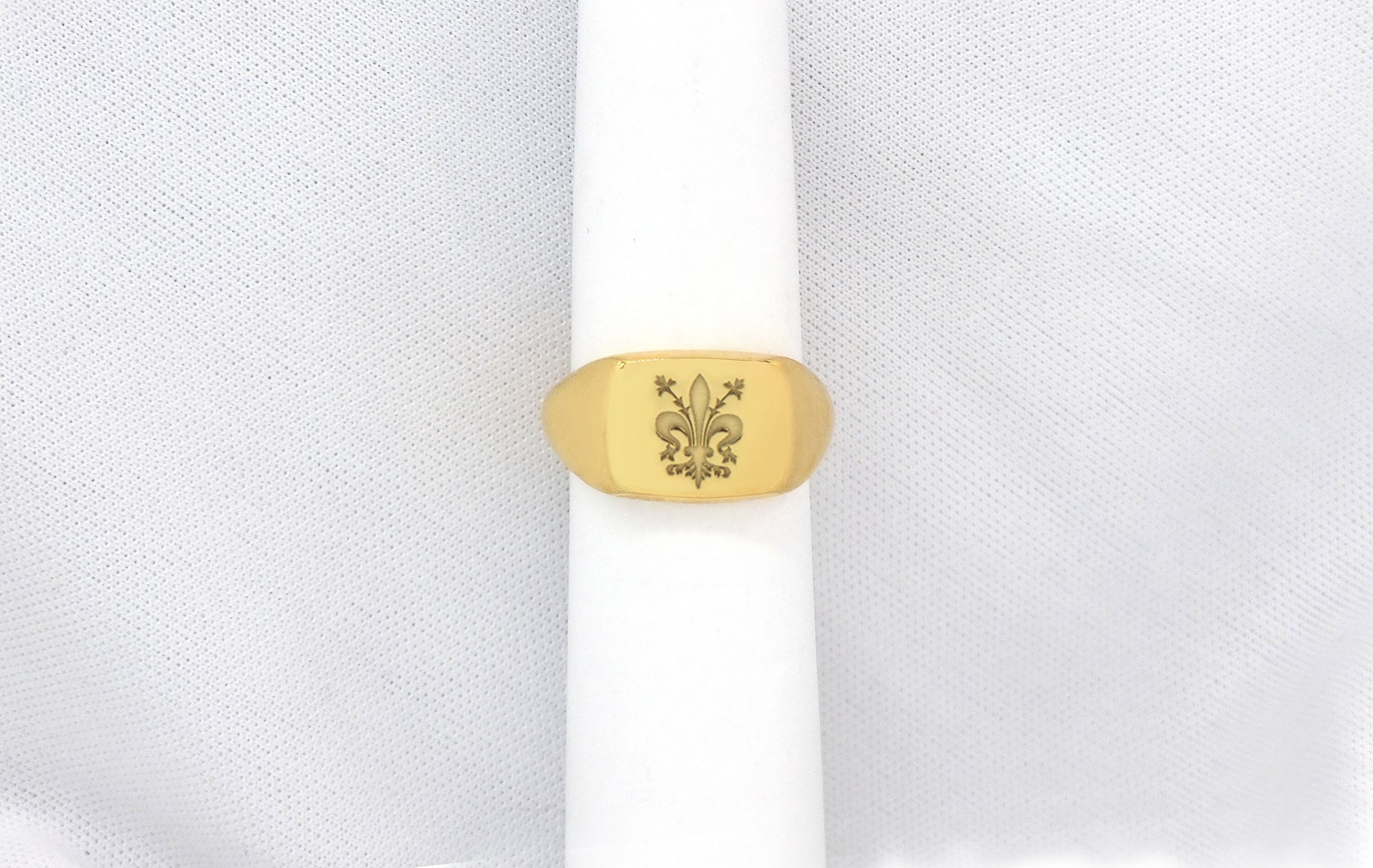 Unique Square Signet Ring in Solid Gold Large Bull Signet - Etsy