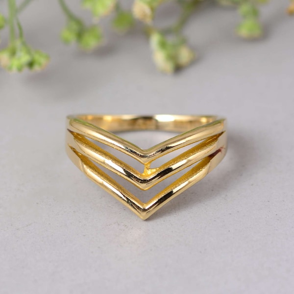 Chevron Ring - Etsy