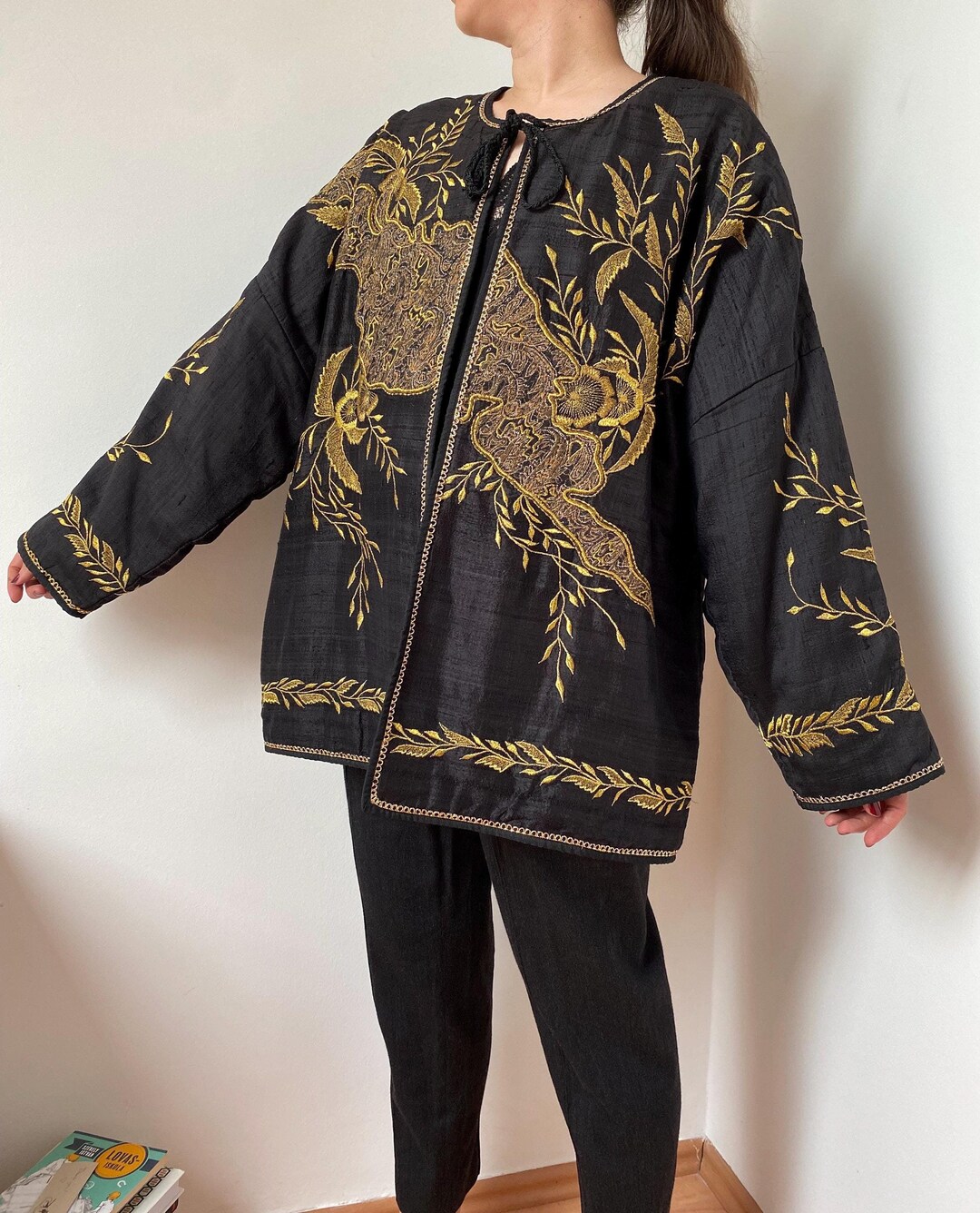Vintage Silk Jacket in Black With Golden Embroideries / Size XXL - Etsy