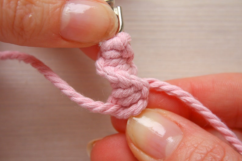 Macrame Keychain Pattern, Macrame Key Ring Tutorial - Etsy