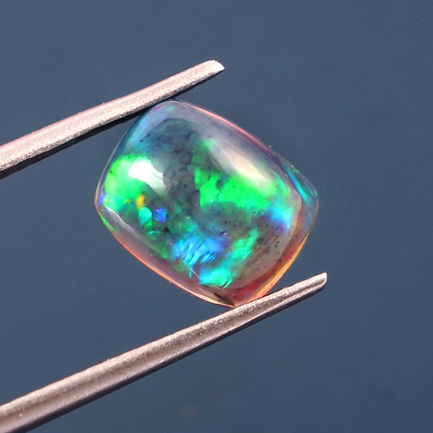 AAA-Grade-Schwarzopal, natürlicher äthiopischer schwarzer Opal ...