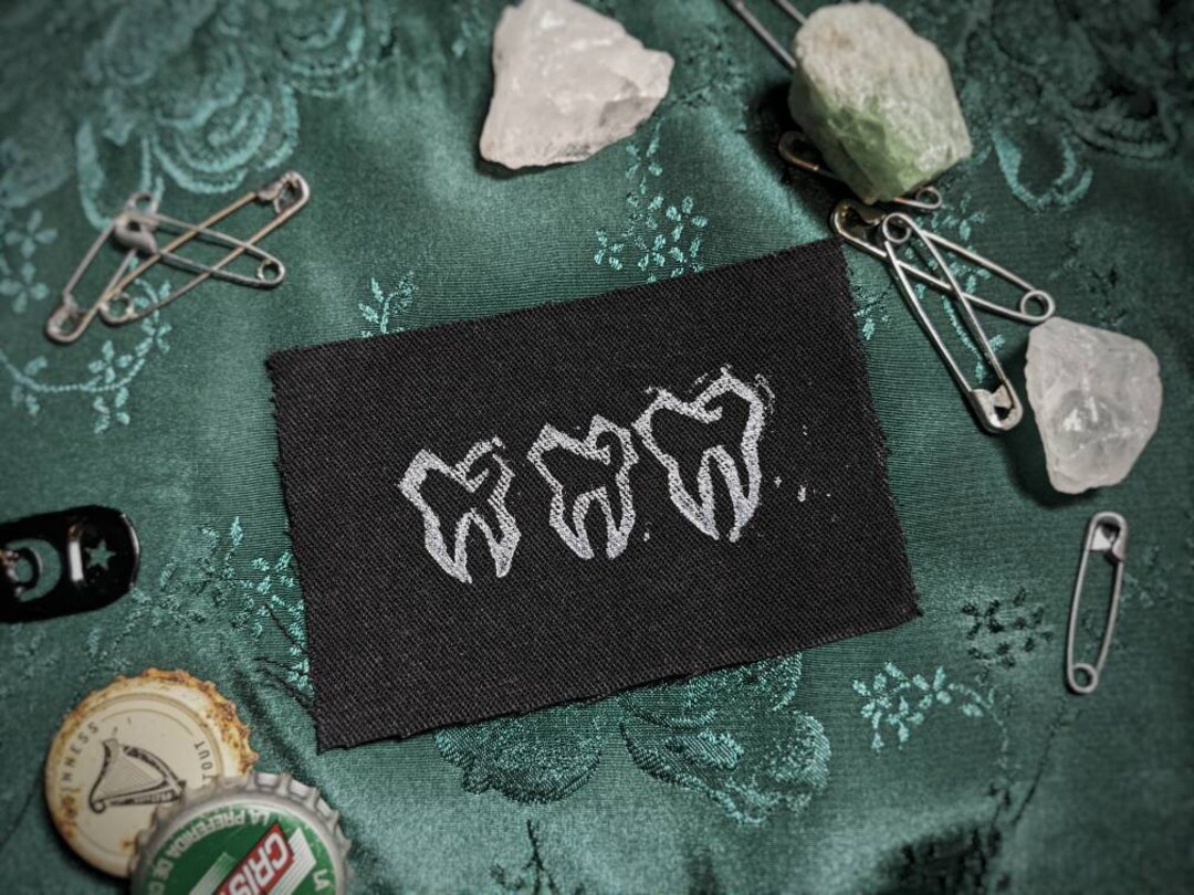 Teeth Patch || Linocut Block Print Sew on Punk Patch - Etsy