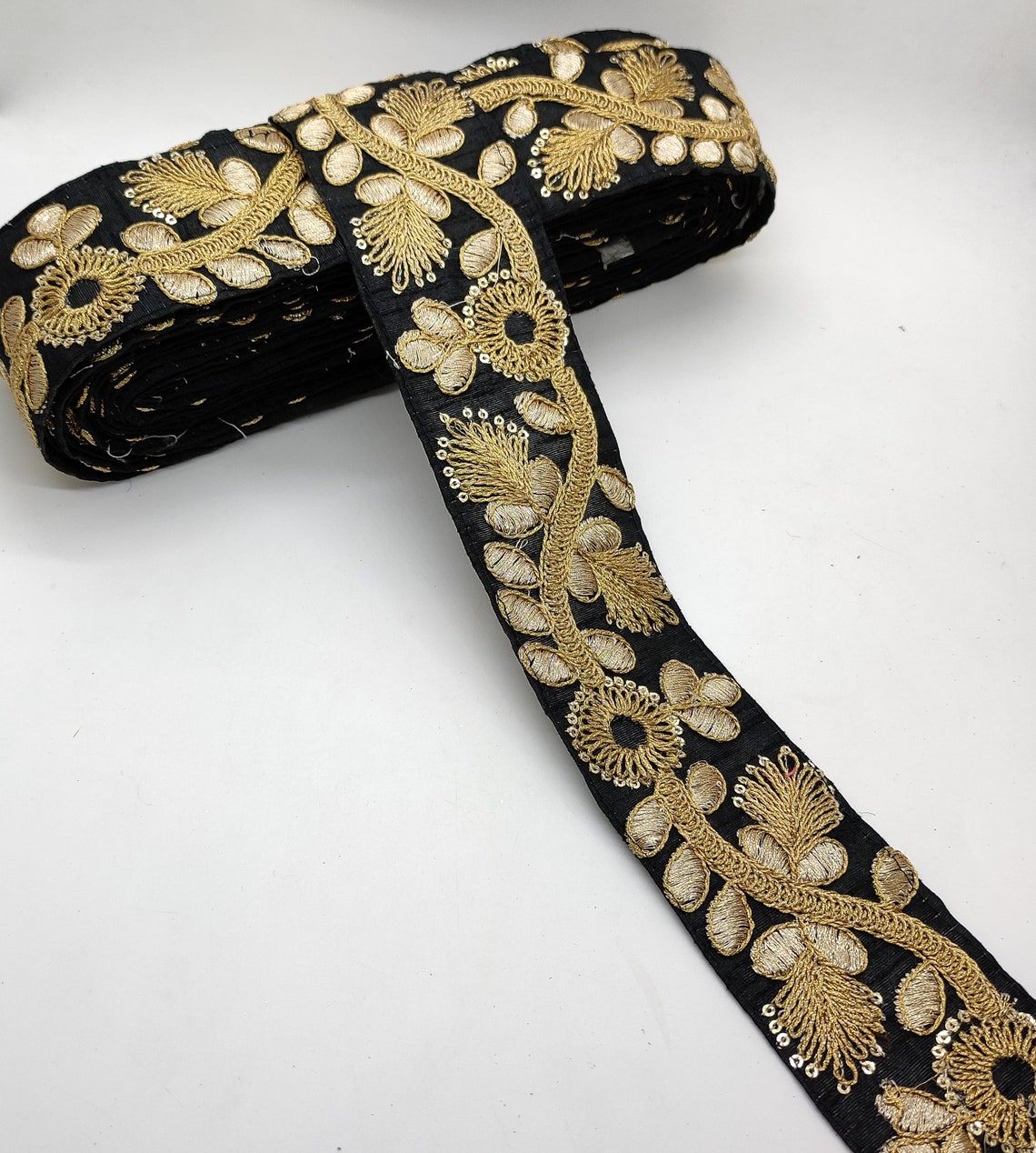 Sequin beaded and golden thread embroider sewing black border | Etsy