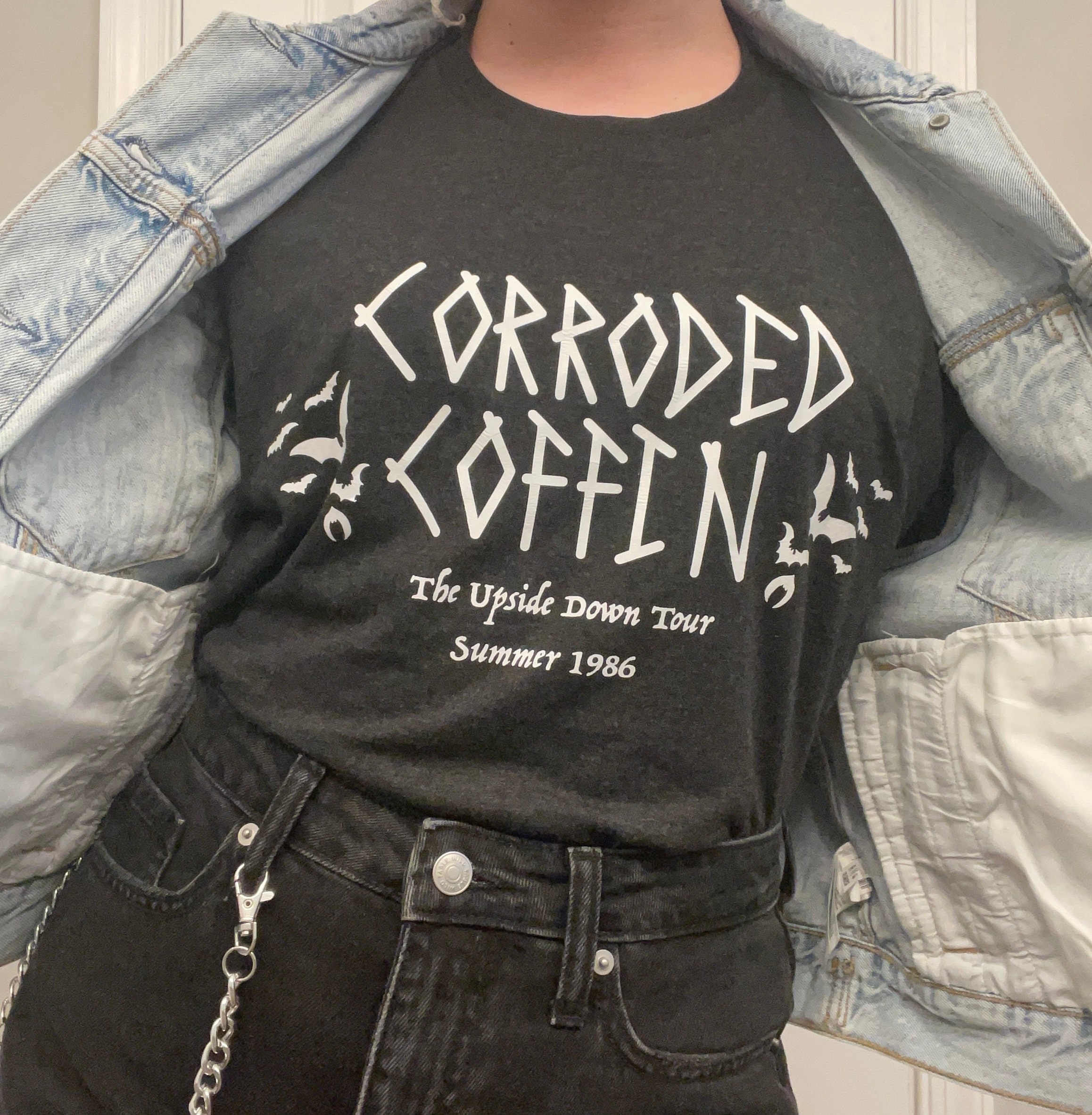 Stranger Things Eddie Munson Corroded Coffin Tour T-shirt - Etsy