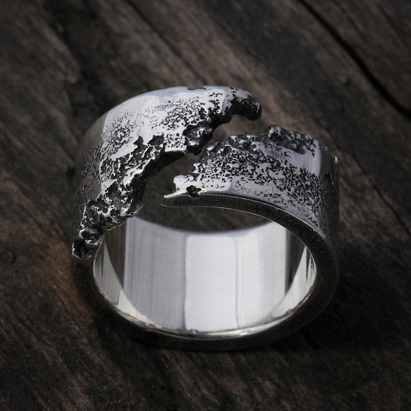 Cast Silver Ring - Etsy