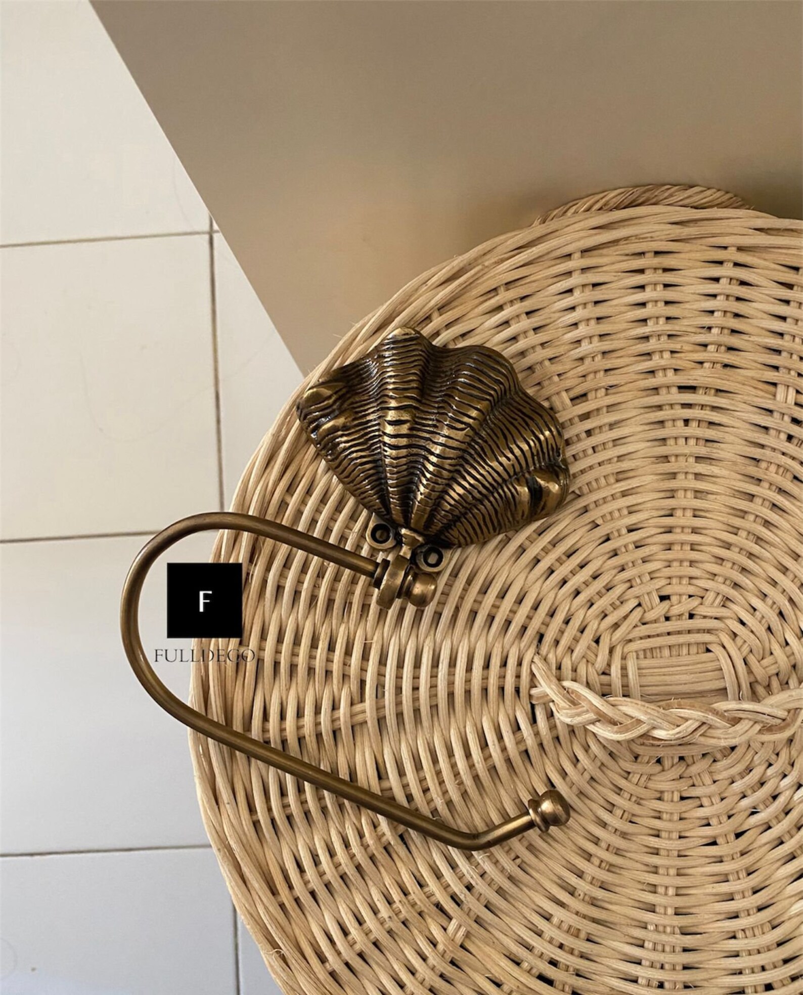 Brass Scallop Toilet Holder - Shell Brass Toilet Roll Holder - Shell ...
