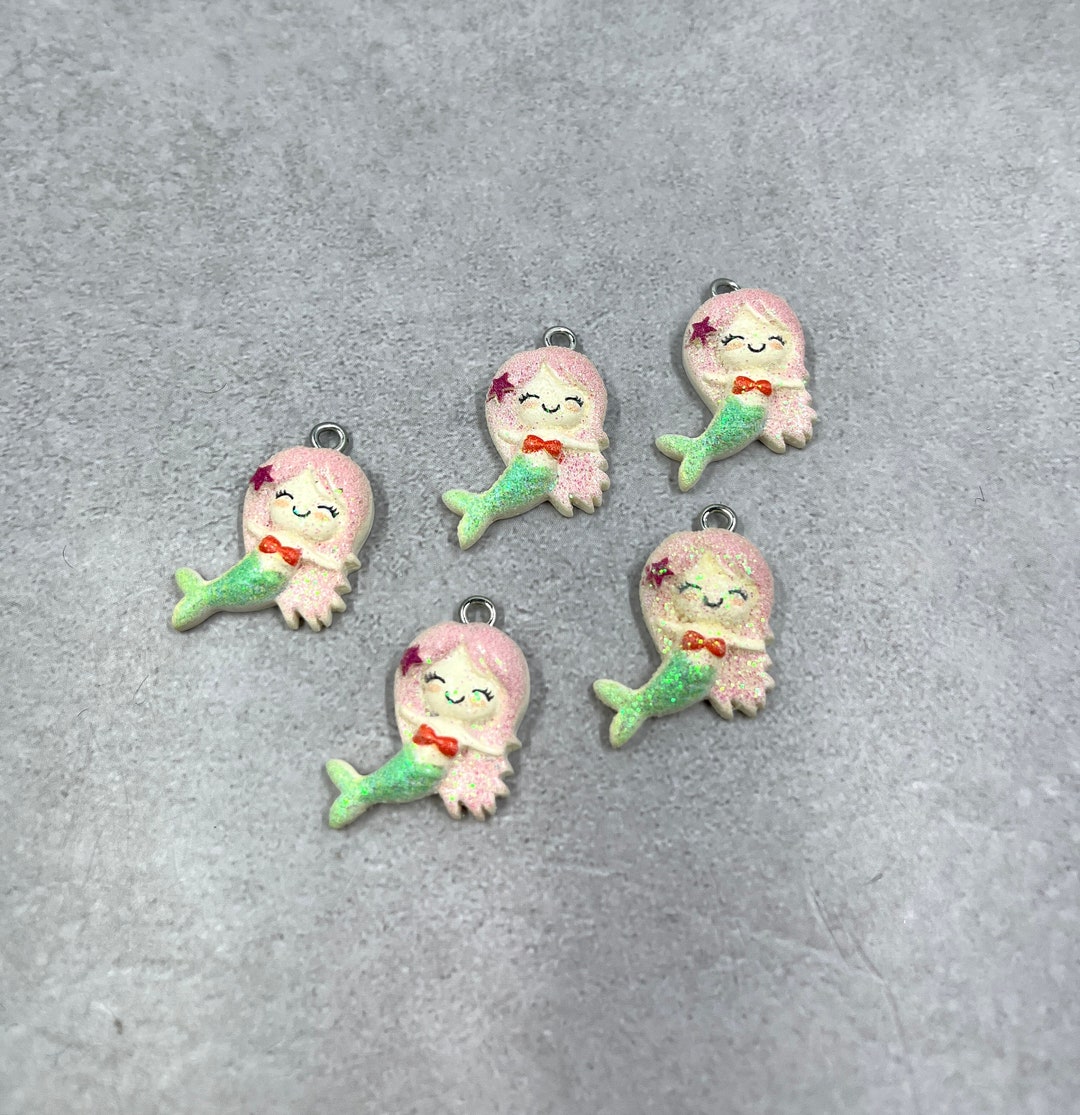 5 Shimmering Mermaid Charms - Etsy